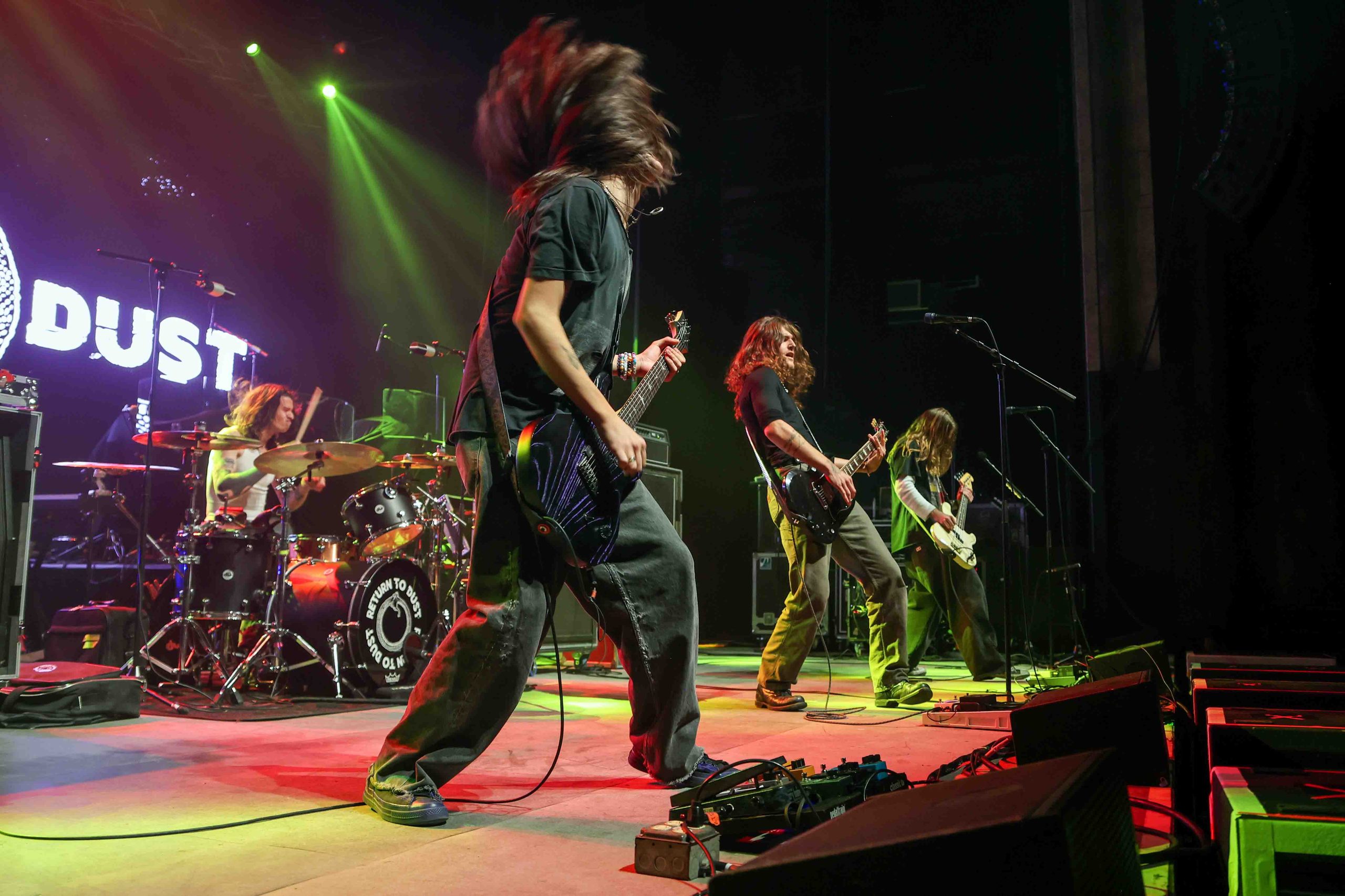 Concert Photos: Mammoth Headlines Night of Guitar-Driven Rock at Agora ...